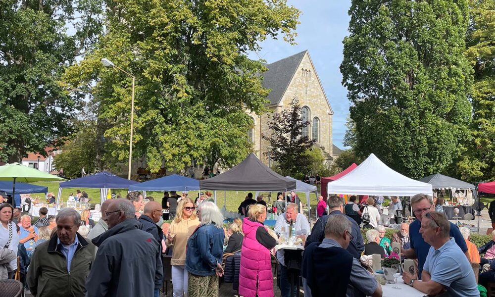 FRILLE IS(S)T FANTASTISCH – Stadtgeflüster